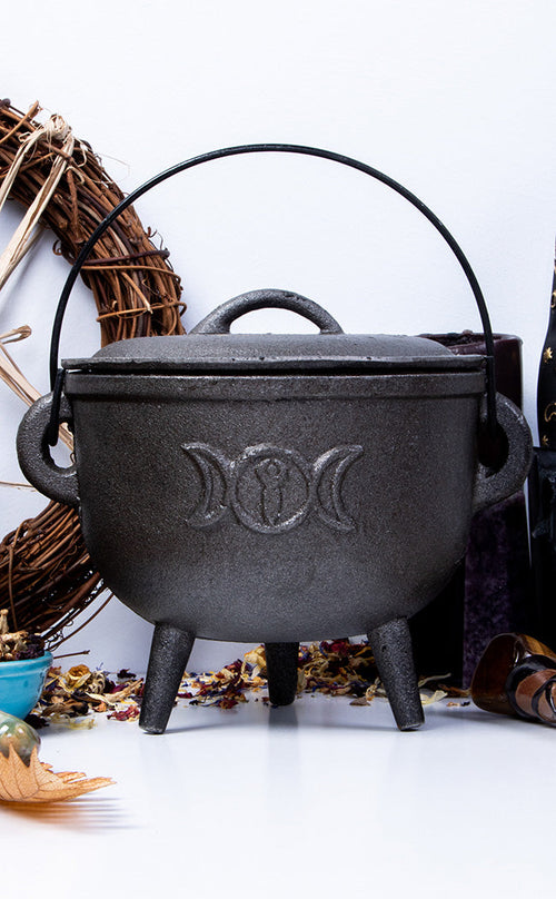 Large Triple Moon Tripod Cauldron w Lid
