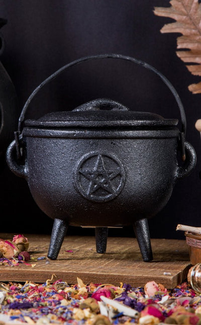 Pentagram Design Tripod Cauldron w Lid | Witchcraft Supplies Australia